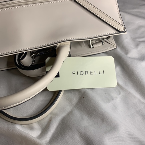 Fiorelli | Bags | Fiorelli Botanical Print Vegan Leather Large ...